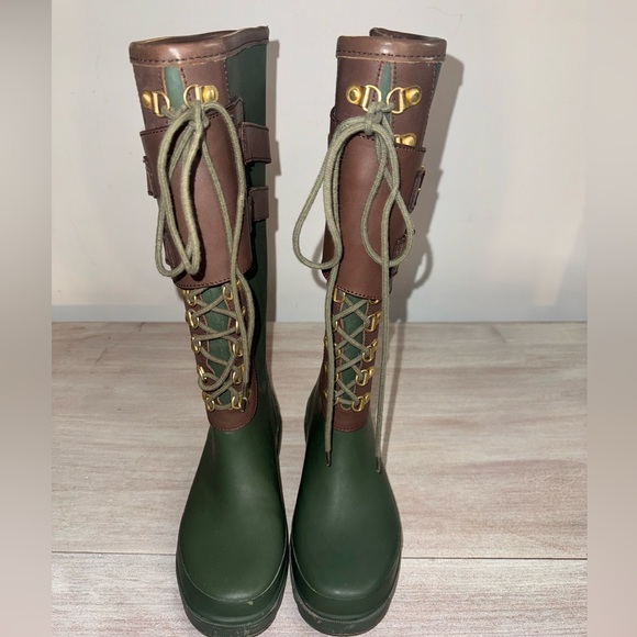 Tory Burch | Shoes | Tory Burch Green Brown Leather Strap Buckle Lace ...